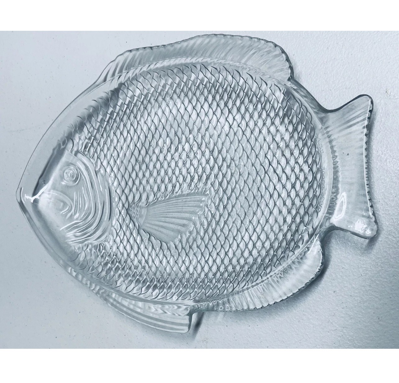 Fish Shaped Embossed Clear Glass Plate Oven-Proof 8"x11" Vintage - Made ...