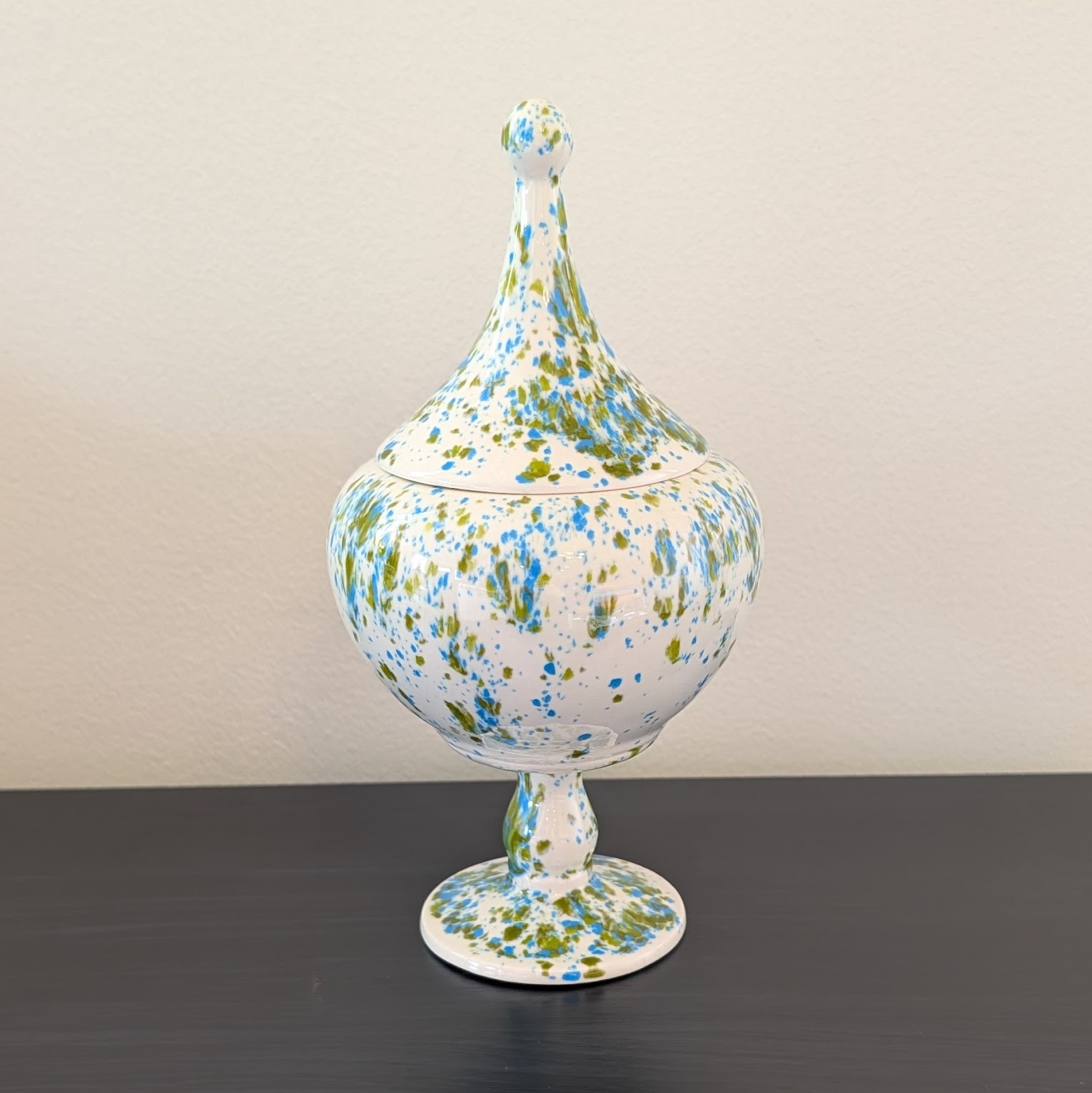 Vintage Splatterware Handmade Green White Ceramic Circus Tent Footed ...