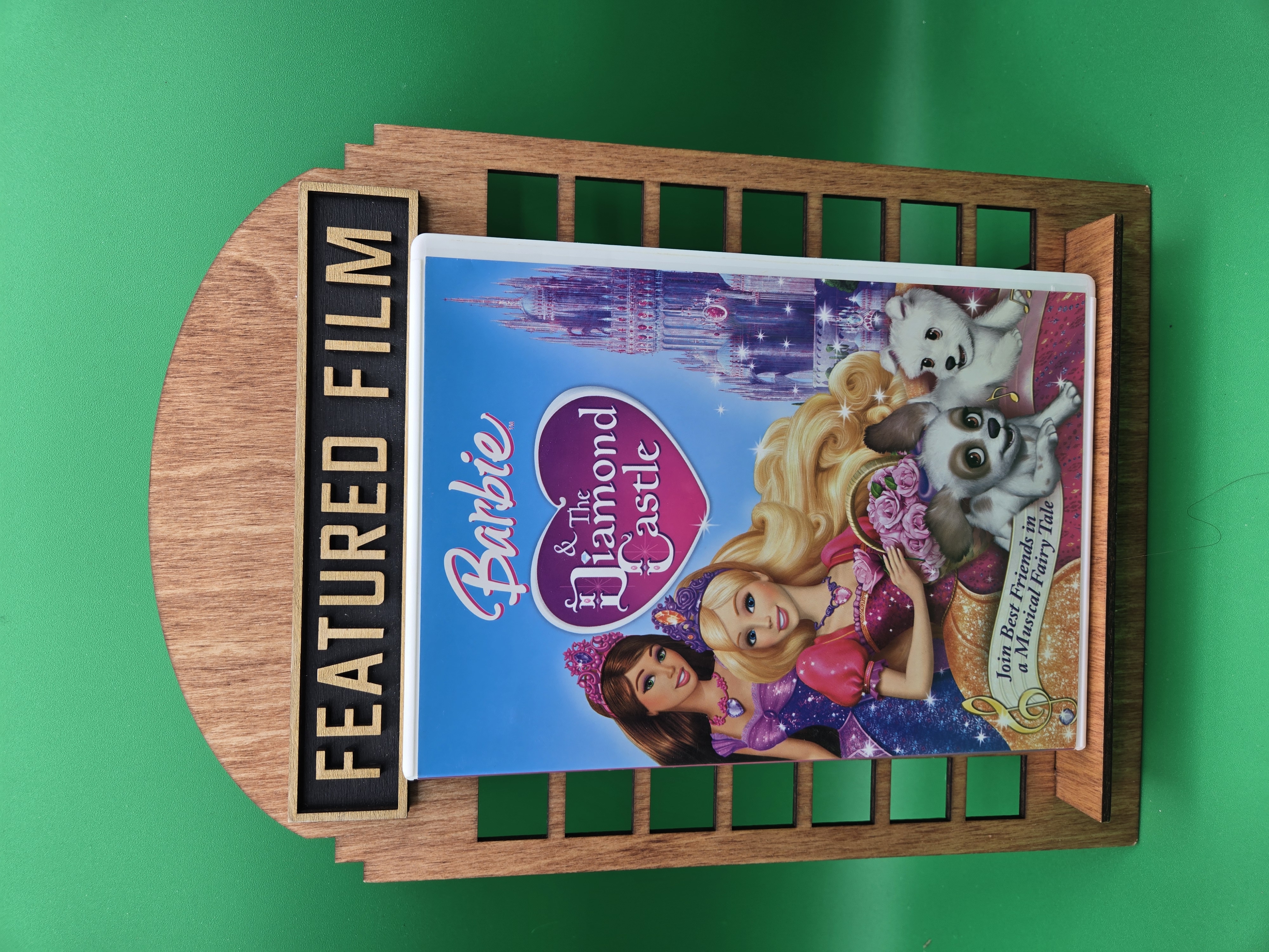 Barbie the Diamond Castle (DVD, 2008)