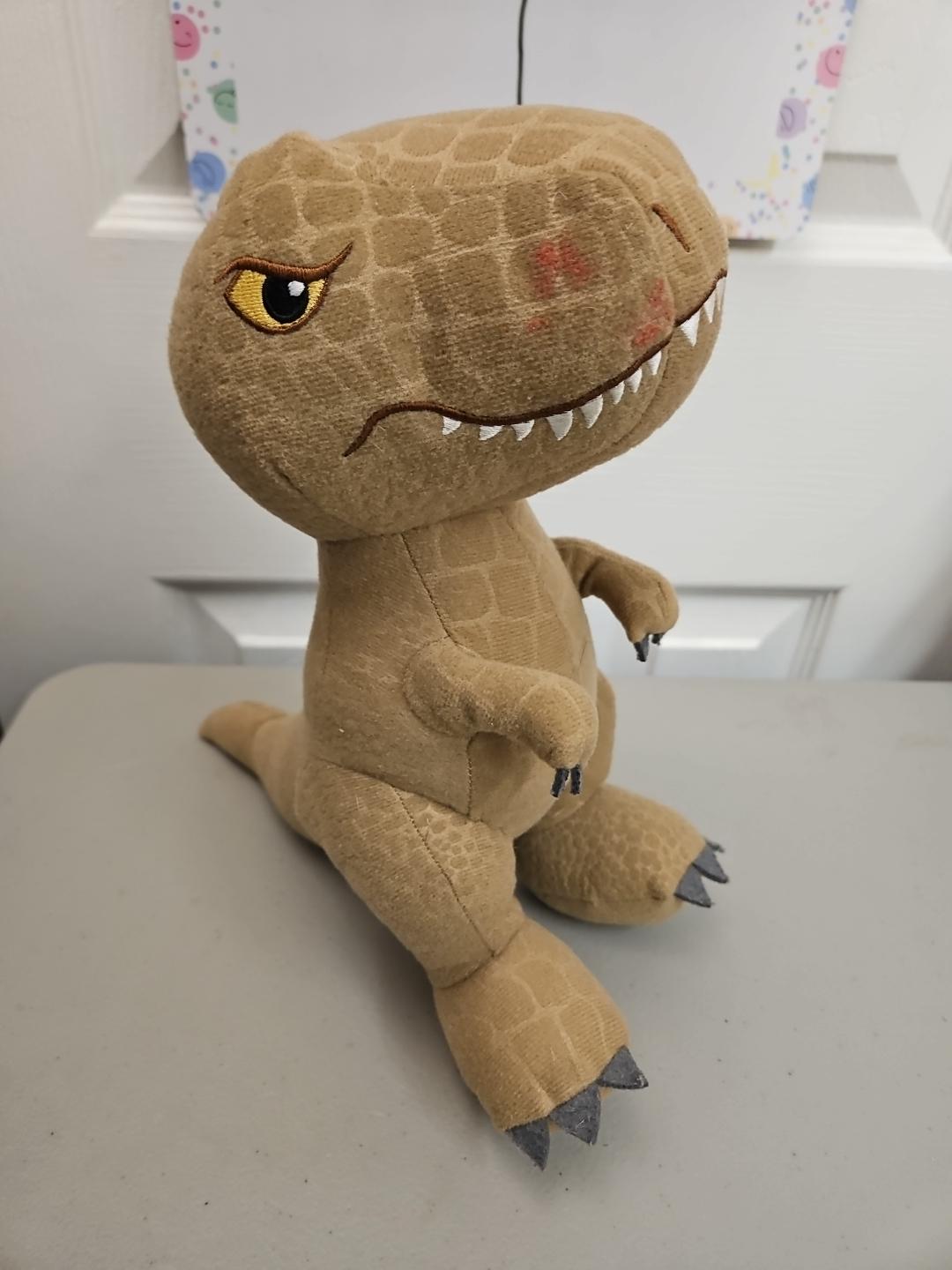 Jurassic World Dominion T-Rex Dinosaur 7” Plush Stuffed Animal ...