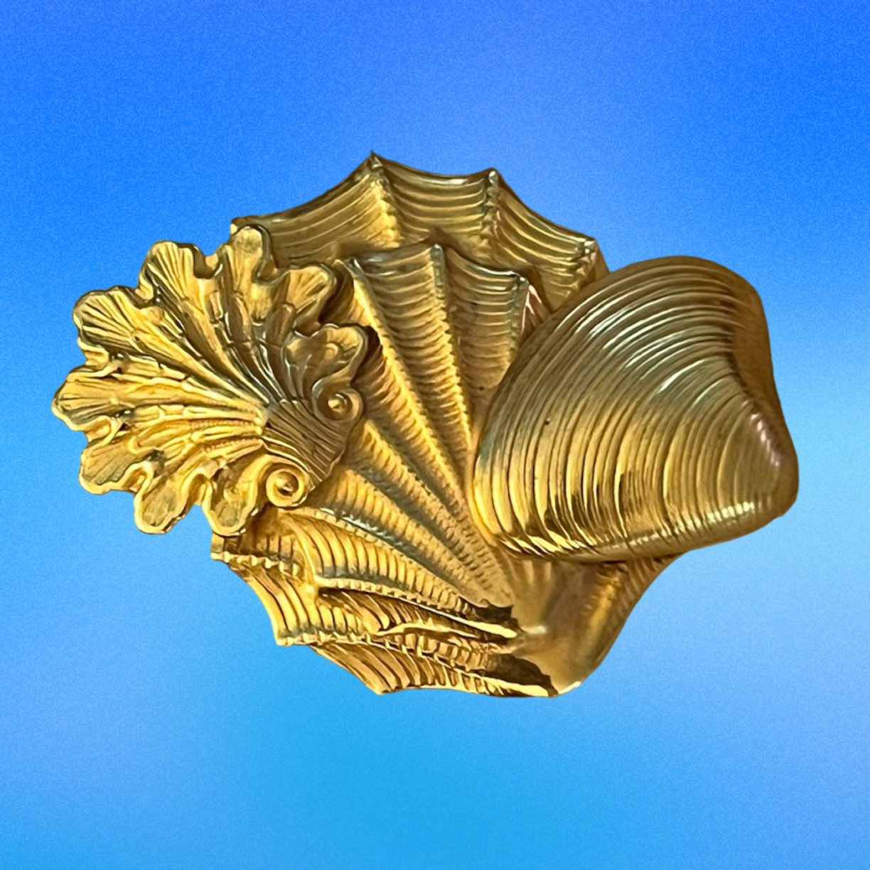 Vintage Sea Life Shells On Shells Goldtone Brooch
