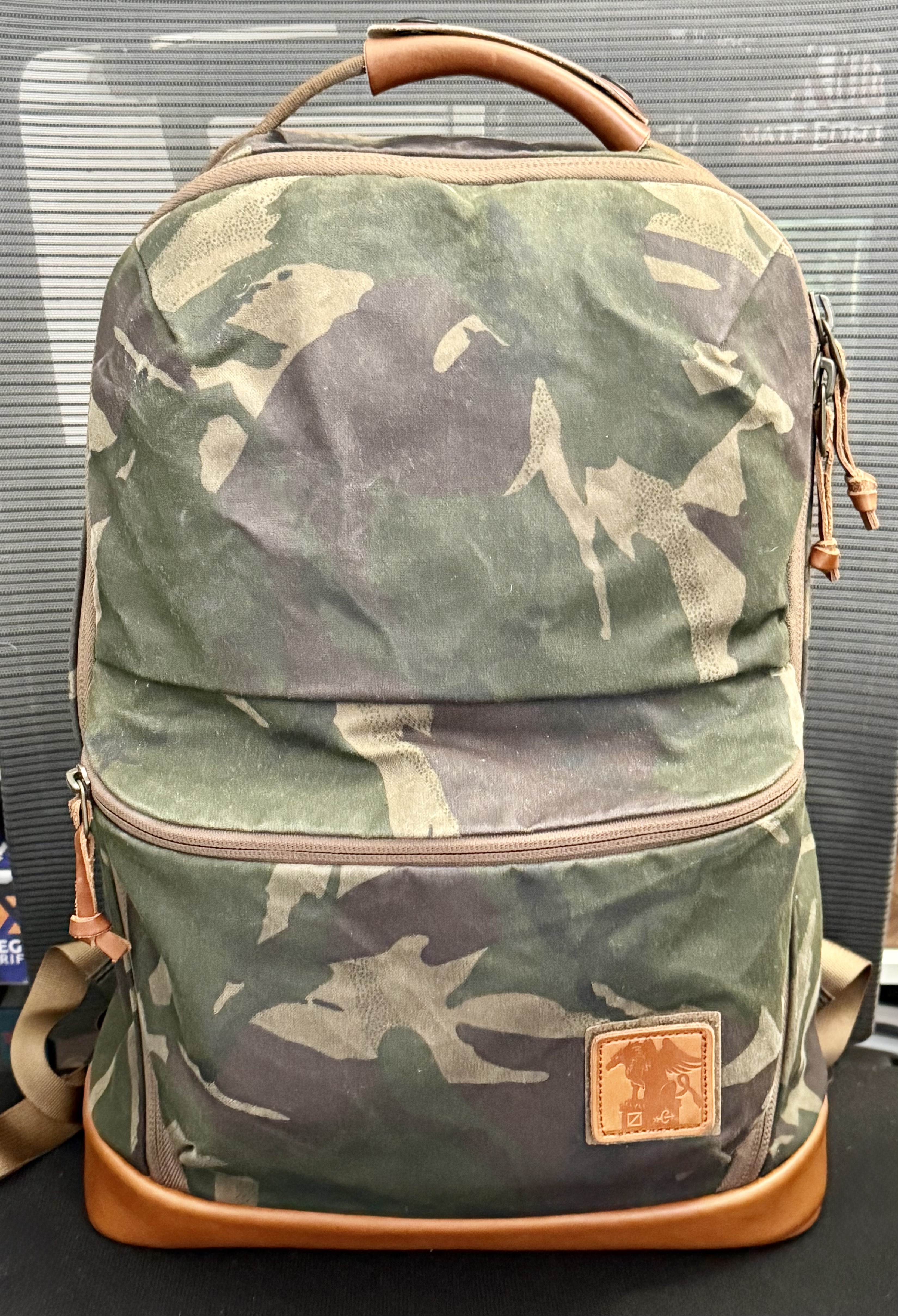 Evergoods x Carryology "Griffin 2" CBB22, Woodlands Camo Waxed Canvas ...