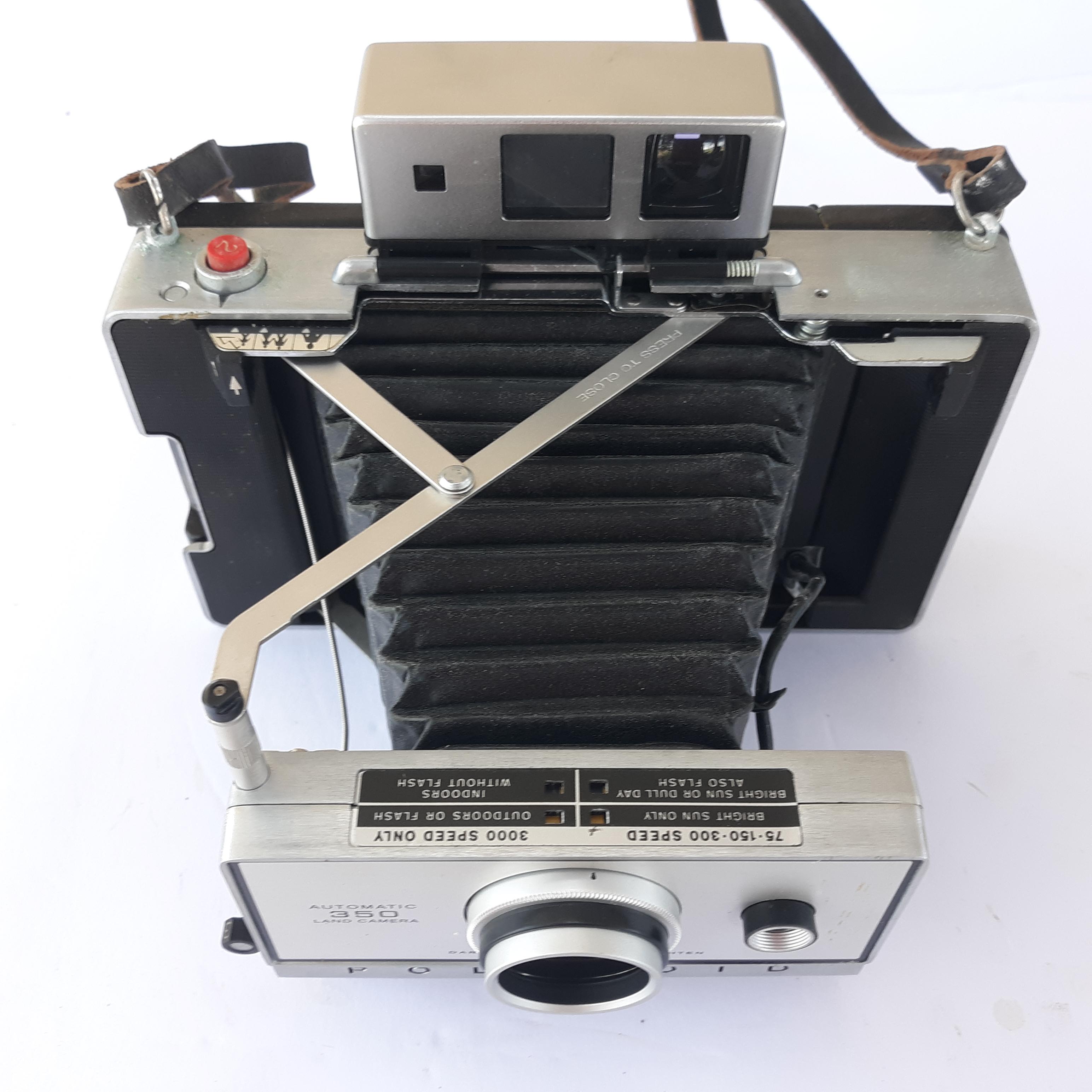 Vintage Polaroid Automatic 350 Instant Land Camera