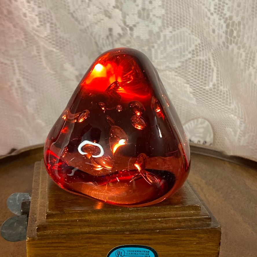 Ruby Pebble Shaped Controlled Bubble Paperweight, 3x3.5