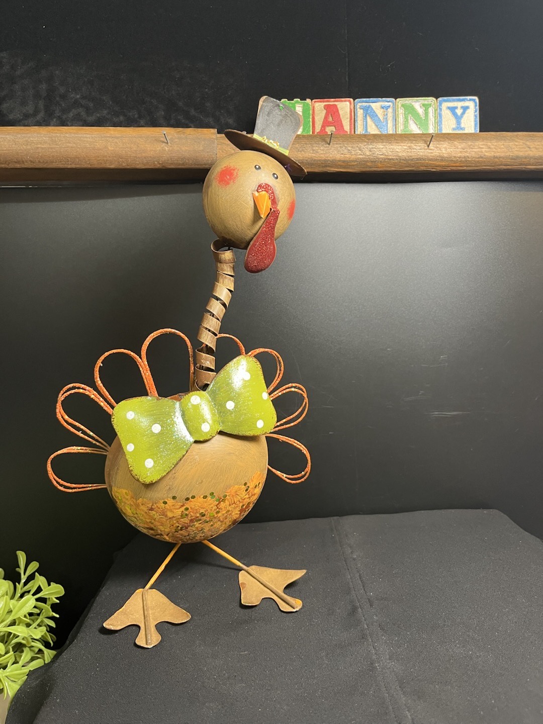 Darling Anthropomorphic Metal & Wire Bobble Head Turkey
