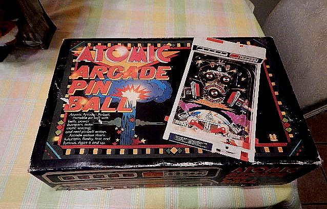 Vintage TOMY Atomic Arcade Tabletop PINBALL Electronic Game Boxed Japan