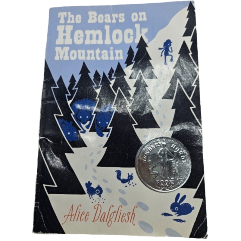 The Bears on Hemlock Mountain by Alice Dalgfiesh paperback