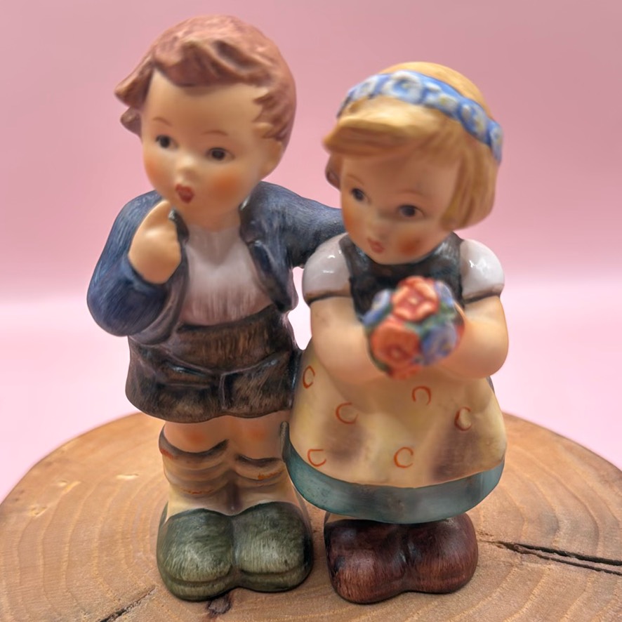 Vintage Goebel Hummel “ We Congratulate” #214