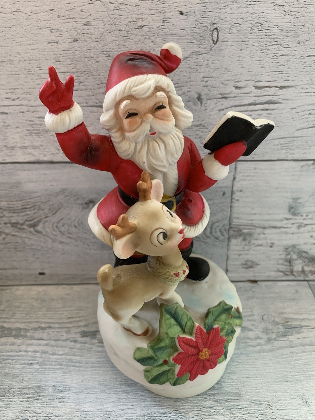 Christmas Santa Claus And Reindeer Musical Figure Brinn’s