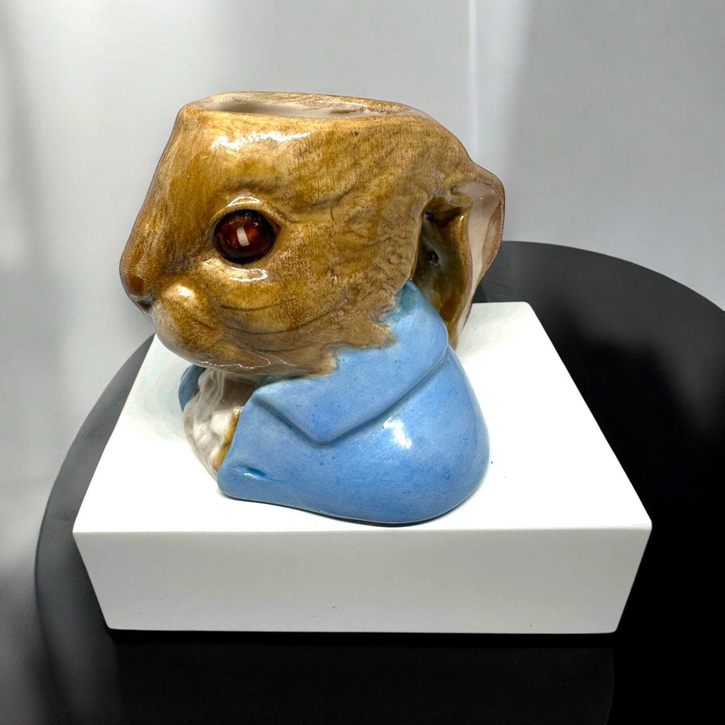 Beatrix Potter BESWICK Peter Rabbit Character Toby JUG 1987 Royal ...