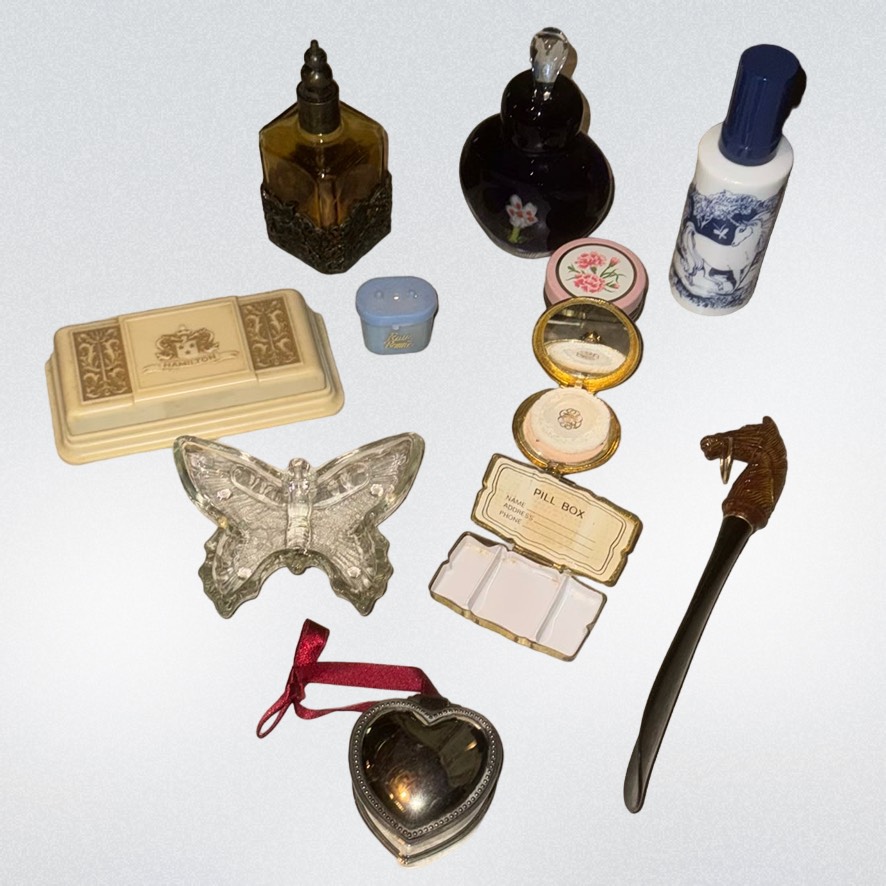 Assorted Lot of Vintage Vanity Items/Decor (11 Items!!)