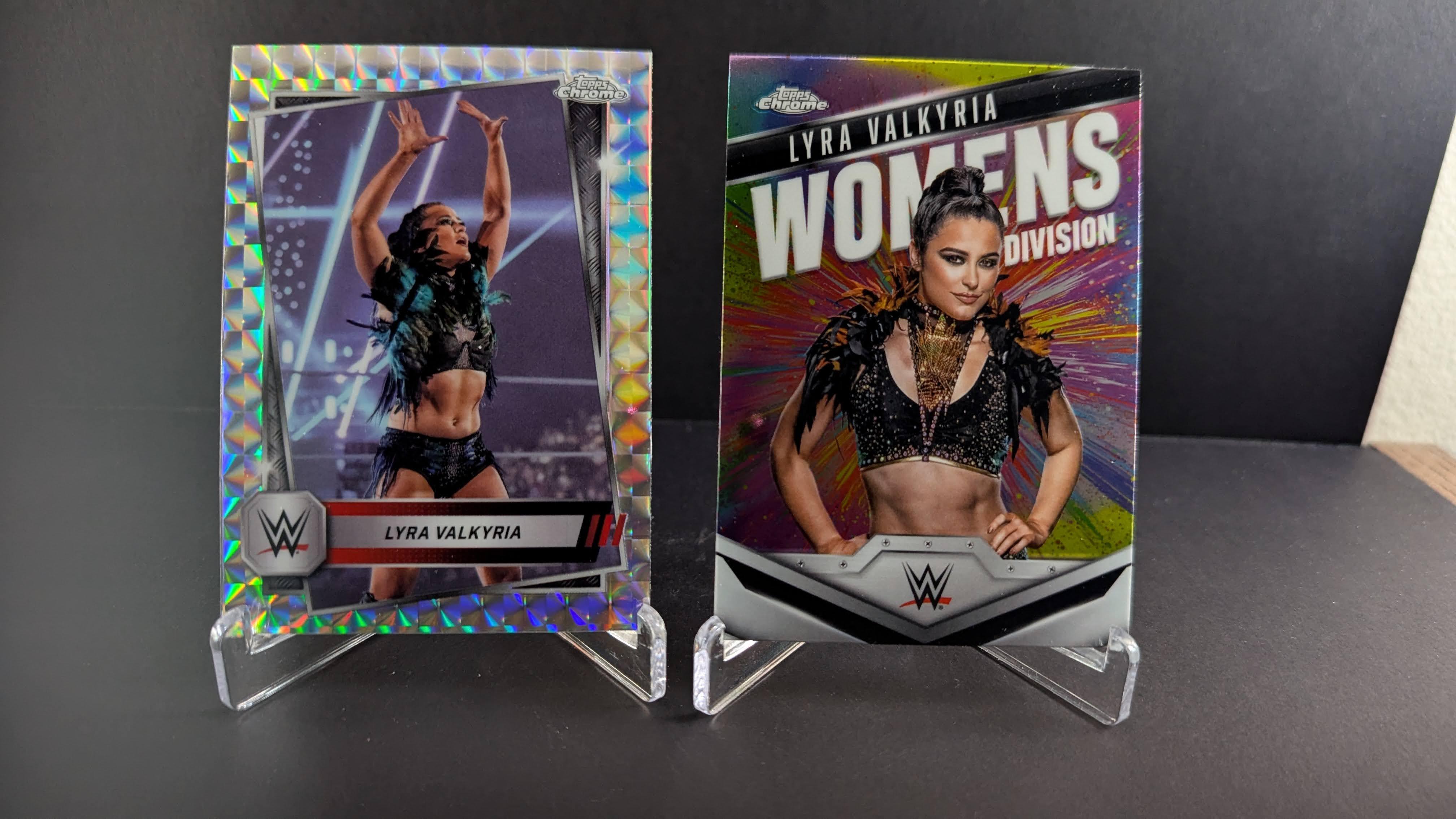 Lyra Valkyria 2025 WWE Topps Chrome WOMENS DIVISION and PRISM Refractors