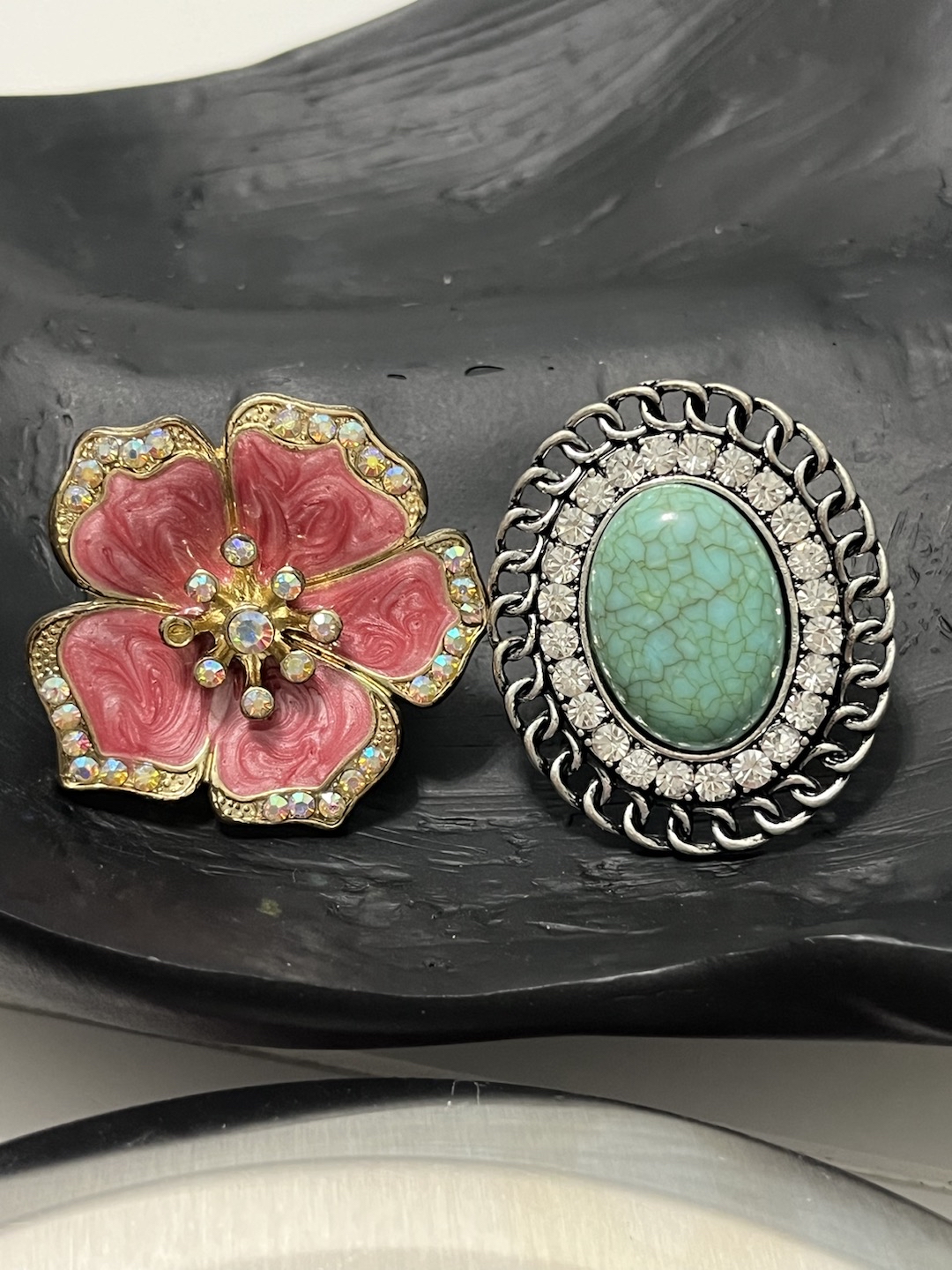 2 Large Stretch Rings