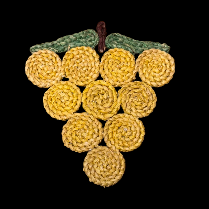 Vintage Tutti Fruity Woven Straw Grapes Trivet Hot Pad