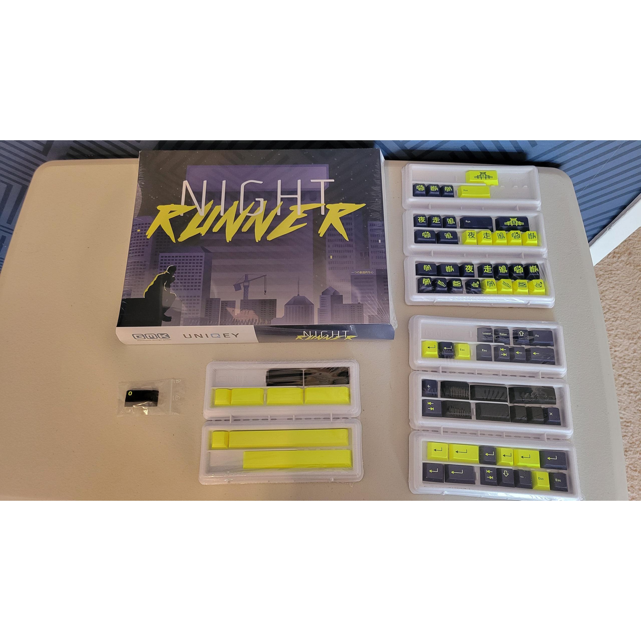 GMK Night Runner (bundle)