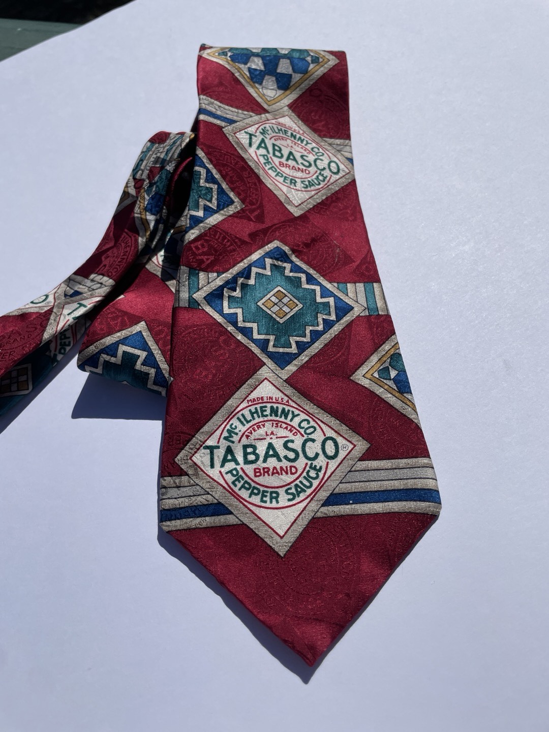 Tabasco pepper sauce, vintage TIE 100% silk