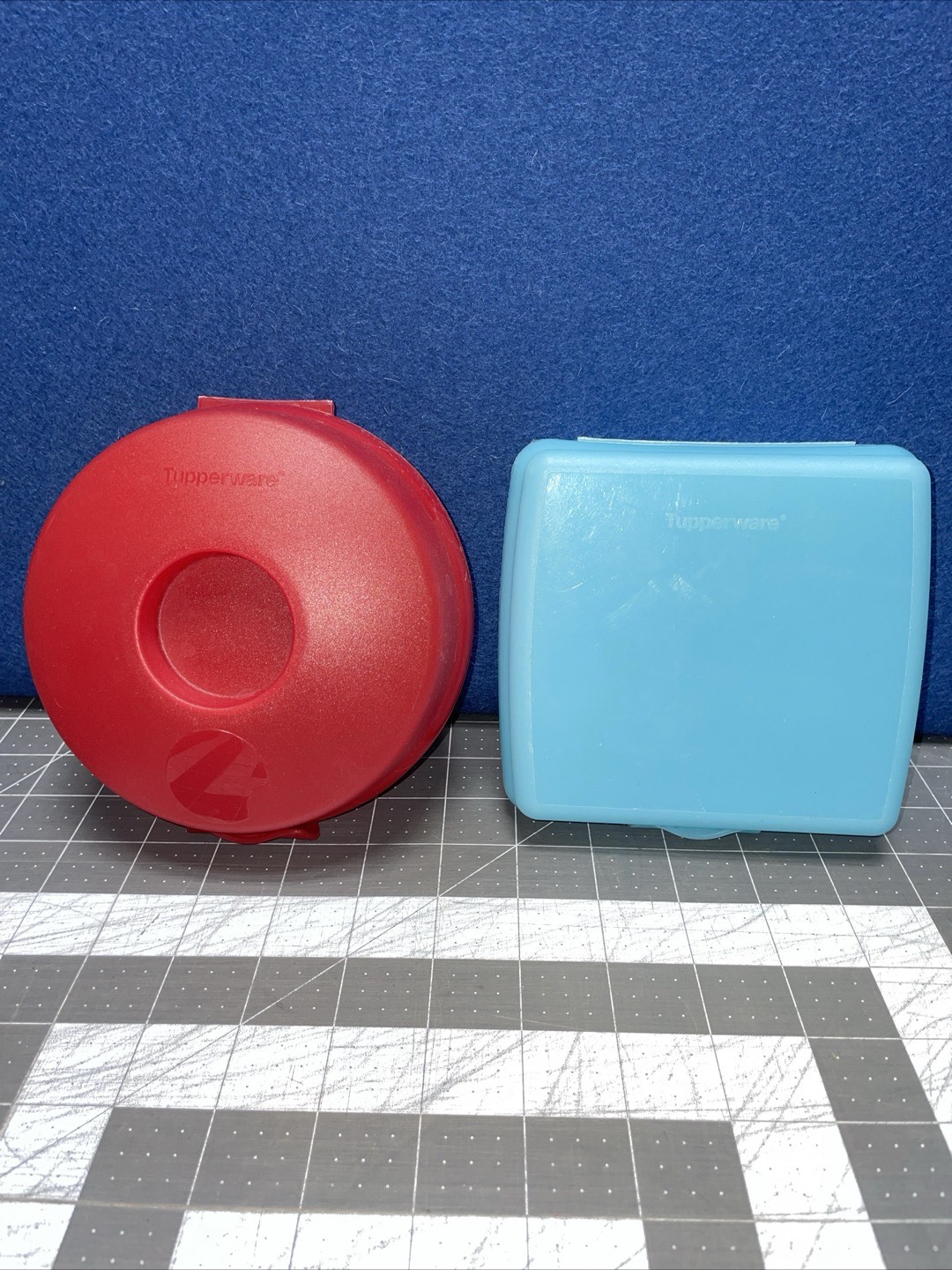 Tupperware Lot Sandwich, Keeper Number 3752D Bagel Keeper 4440A