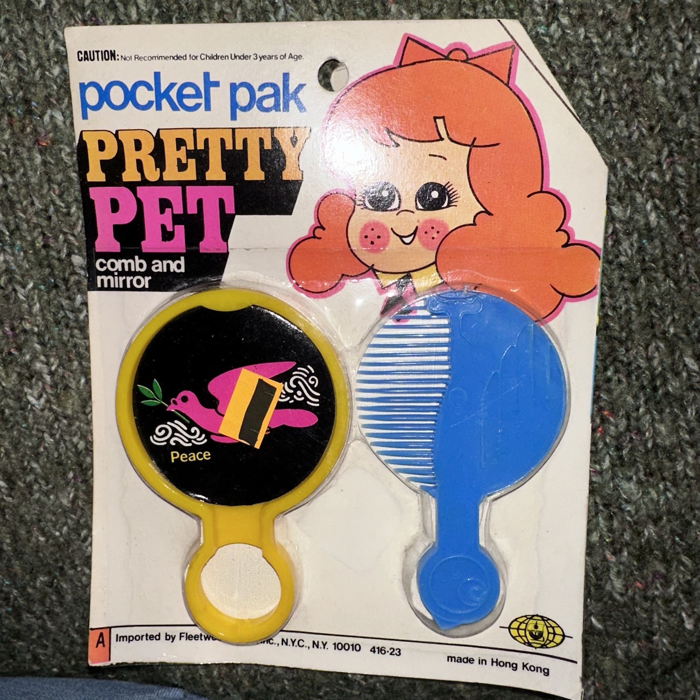 NOS RARE Vintage 1970s Fleetwood Toys Pocket Pak Pretty Pet Comb ...