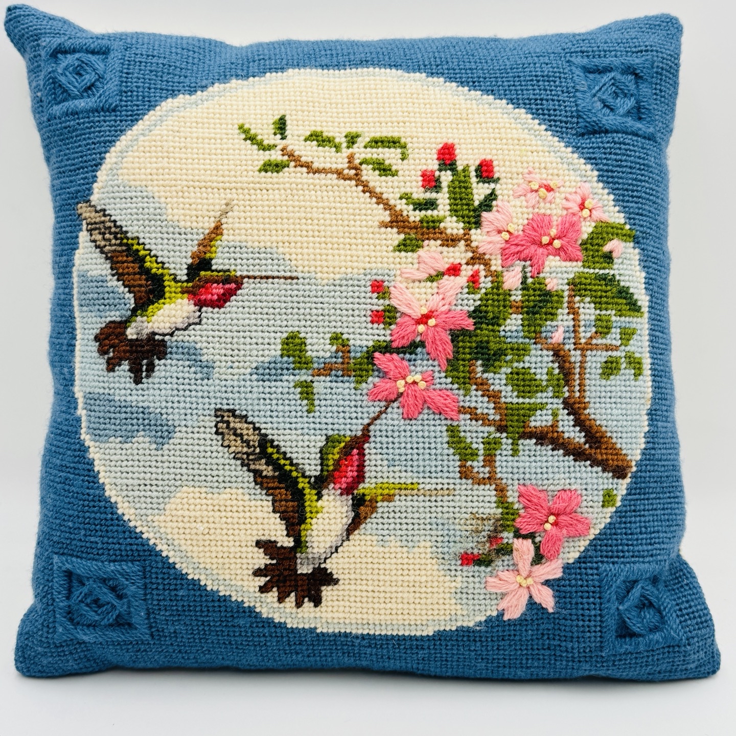 Needlepoint Crewel Embroidered Hummingbird Blue Pink 12in X 12in Pillow