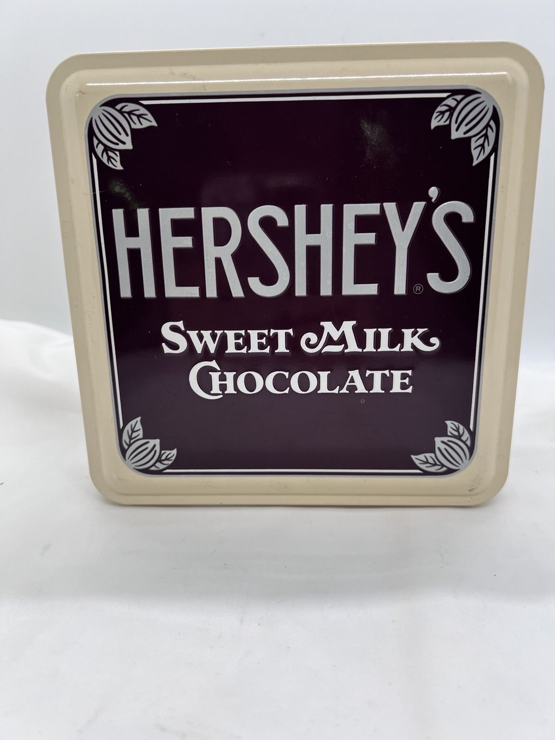 VINTAGE 1990 HERSHY'S SWEET MILK CHOCOLATE TIN BOX