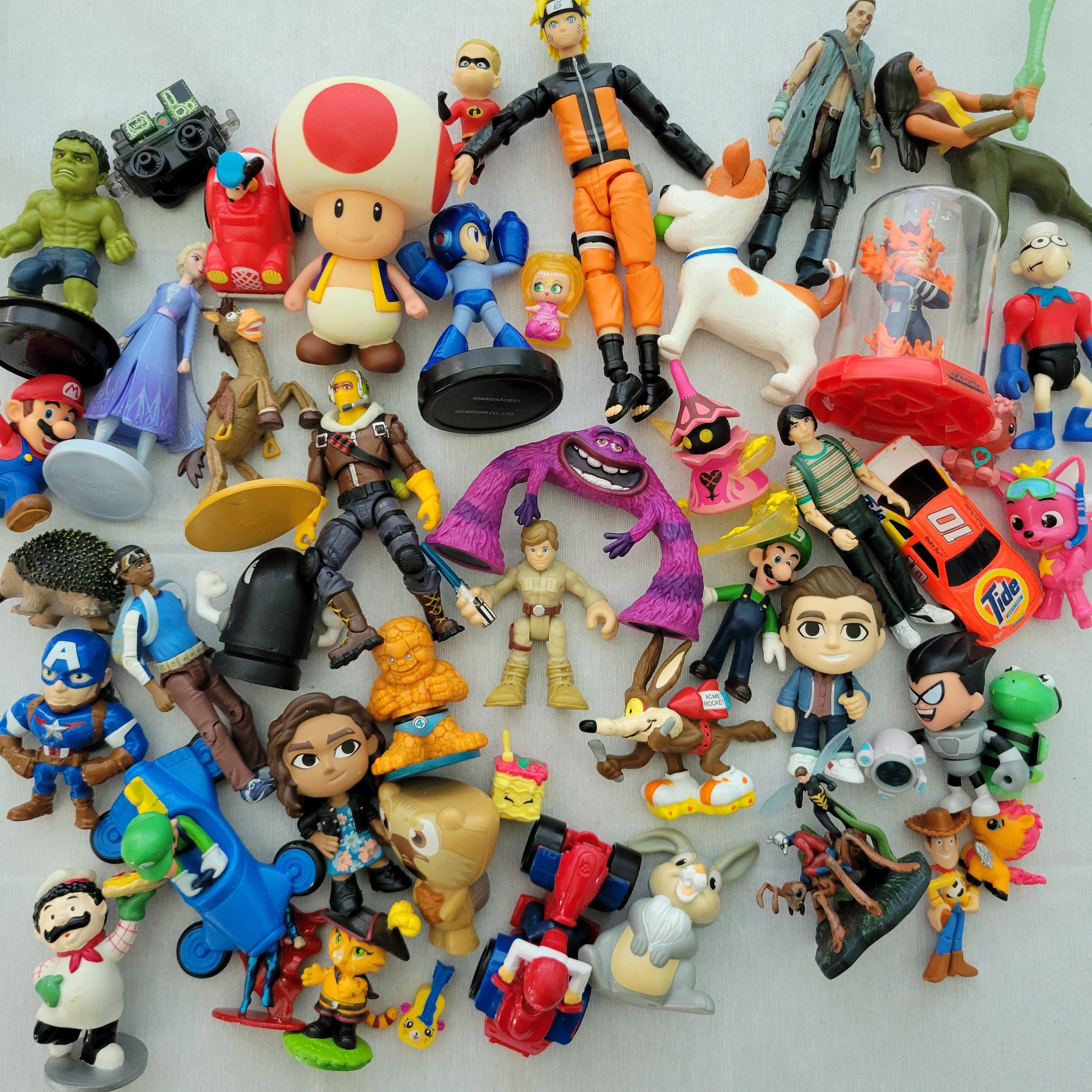 Mixed Lot Toys Figures Mario Showbiz Toy Story Superman Thomas Fortnite ...