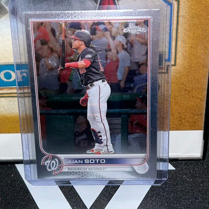 2022 Topps Chrome Juan Soto
