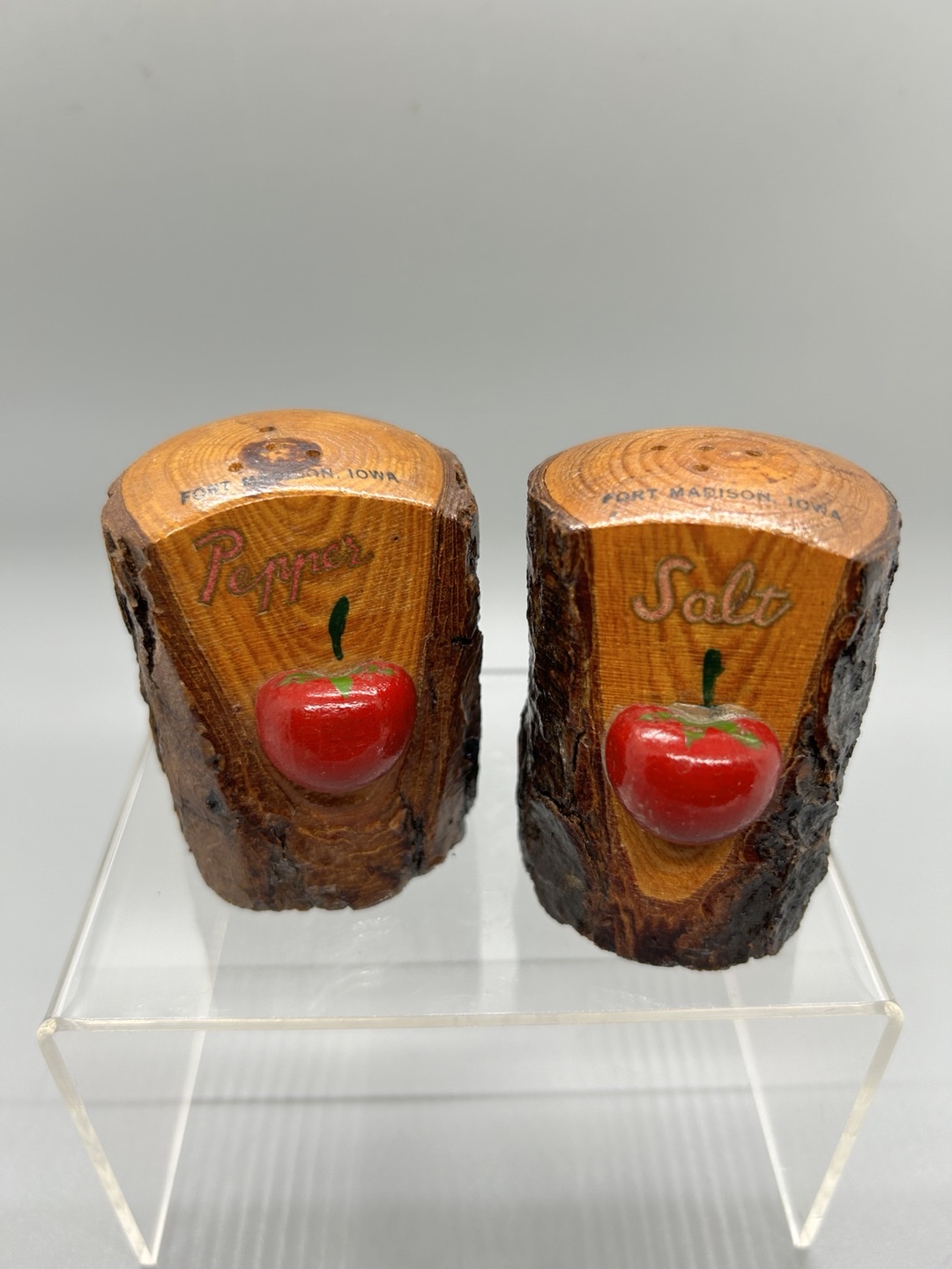 Apple Tree Stump Shakers 3”
