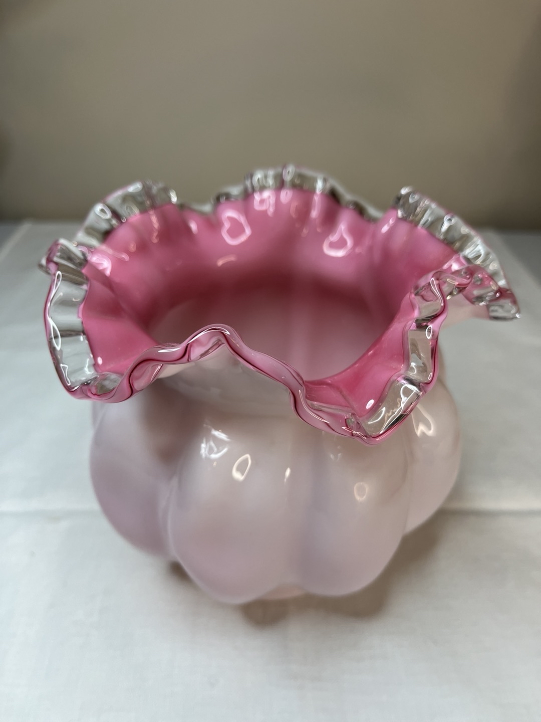 Large Fenton Pink Ruffle Melon Rose Bowl 6”