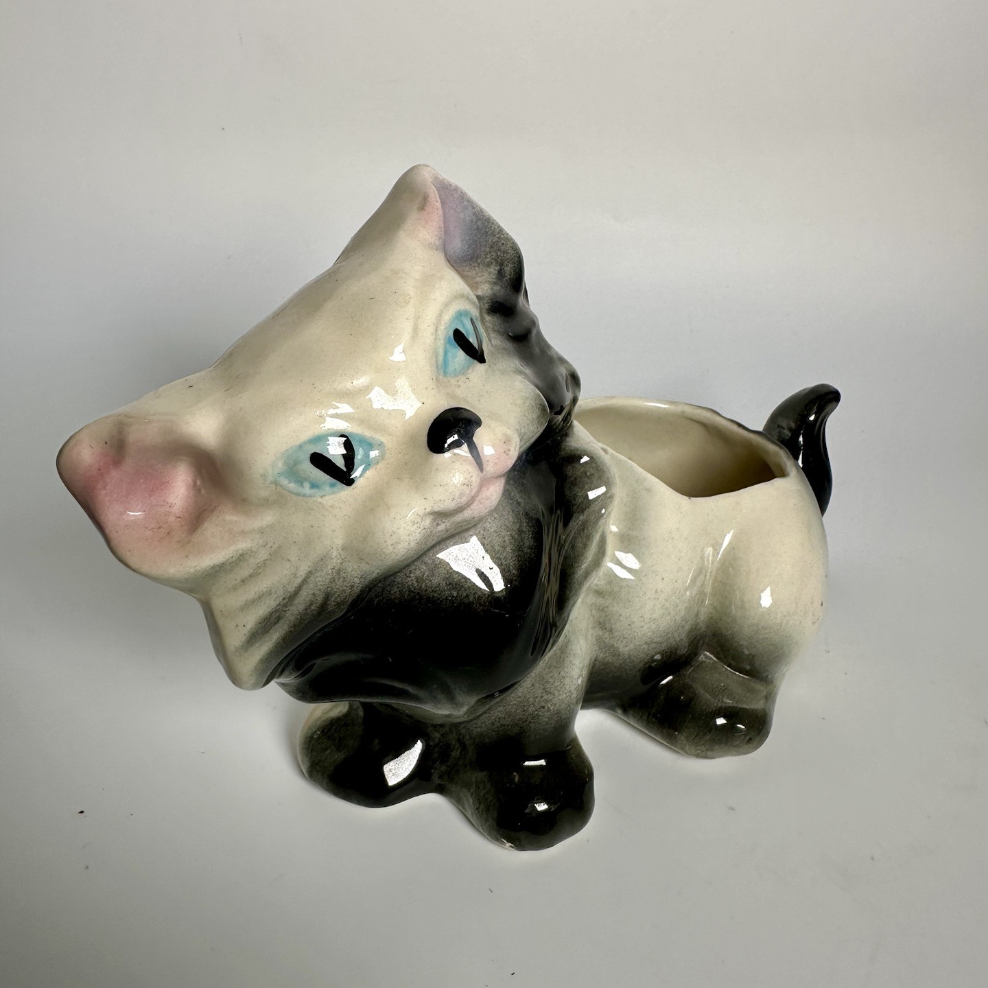 Adorable Kitty Cat Pottery/Ceramic Blue-Eyed Cat Planter