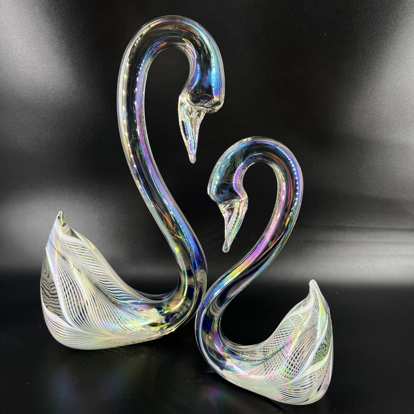 Set 2 Abelman Art Glass Pulled Feather Swan Figurines