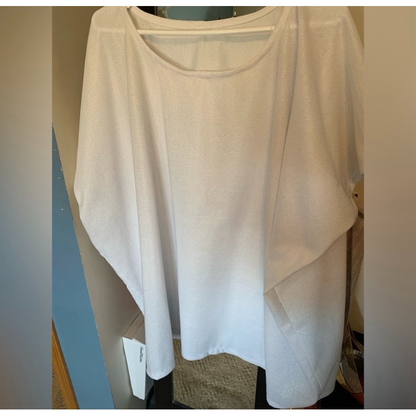 SPARKLY BAT WING TOP