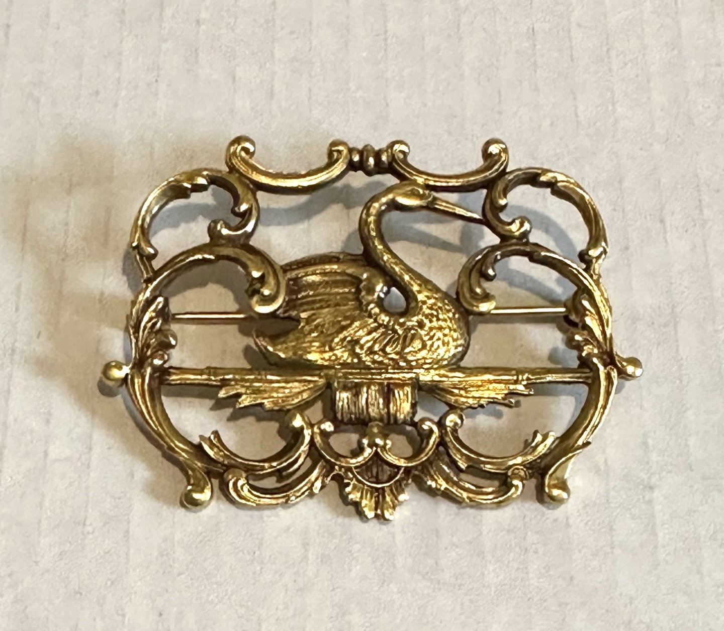MFA Museum of Fine Art Gold Tone Swan Pin Brooch