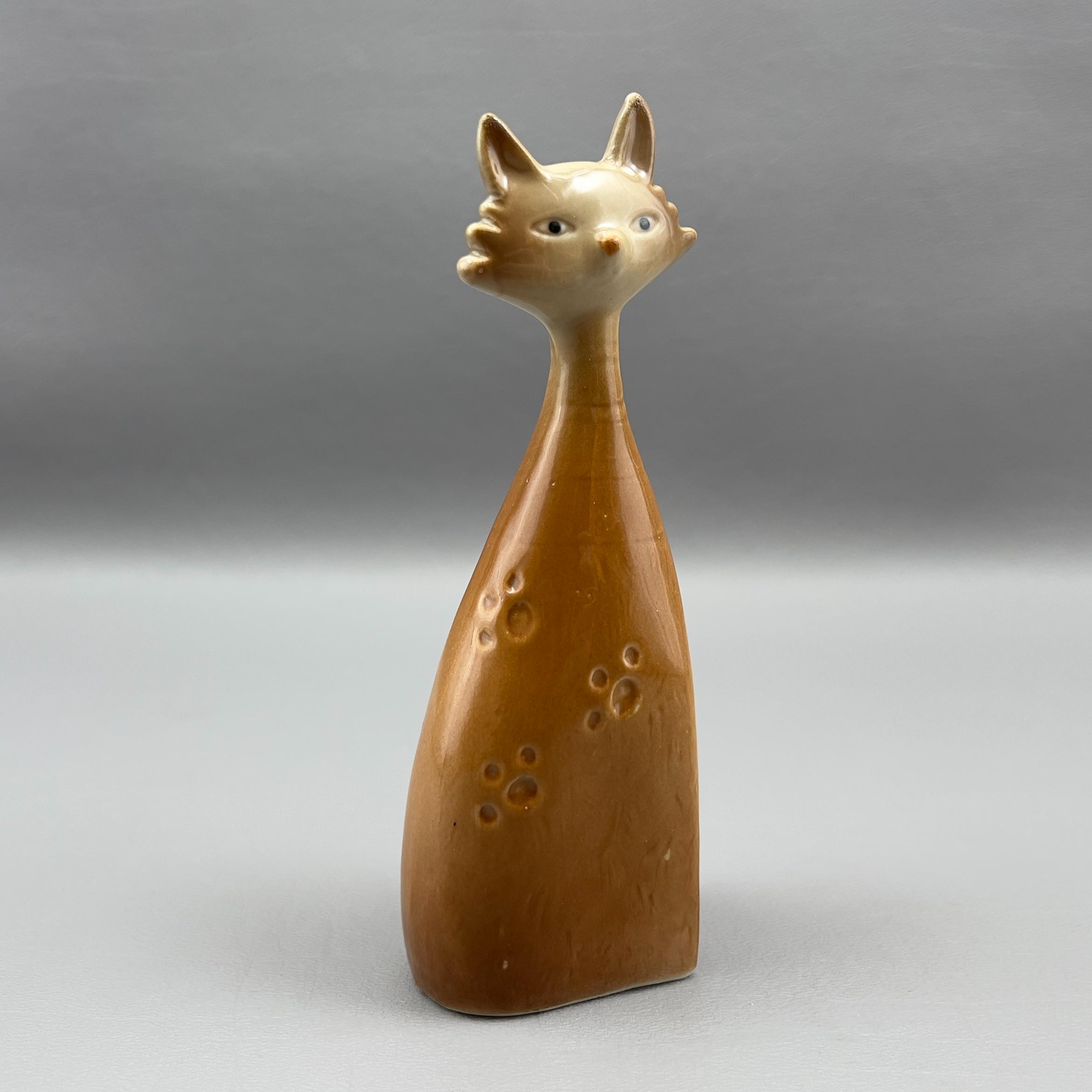 Vintage MCM Long Neck Cat Figurine 5"