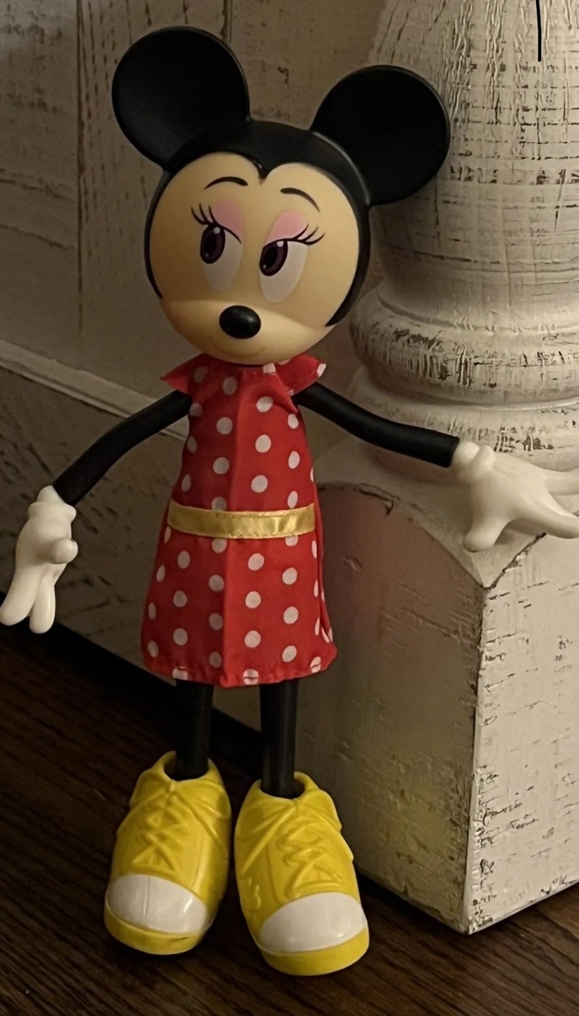Disney Poseable Minnie Mouse Vintage-Style Doll Toy Figure 9" Polka Dot ...