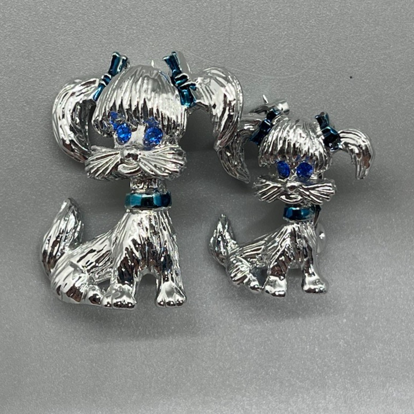 Gerry’s Yorkie Pin Brooch Dog Puppy Set Silver Blue Stone Brooch ...