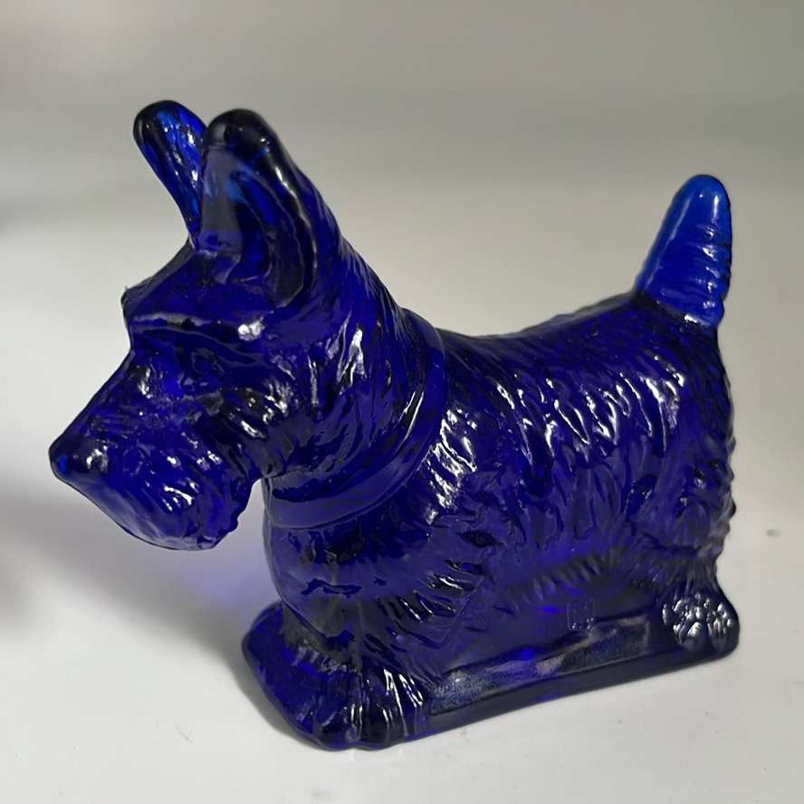 Mosser Glass Cobalt Blue Scotty Dog 4”