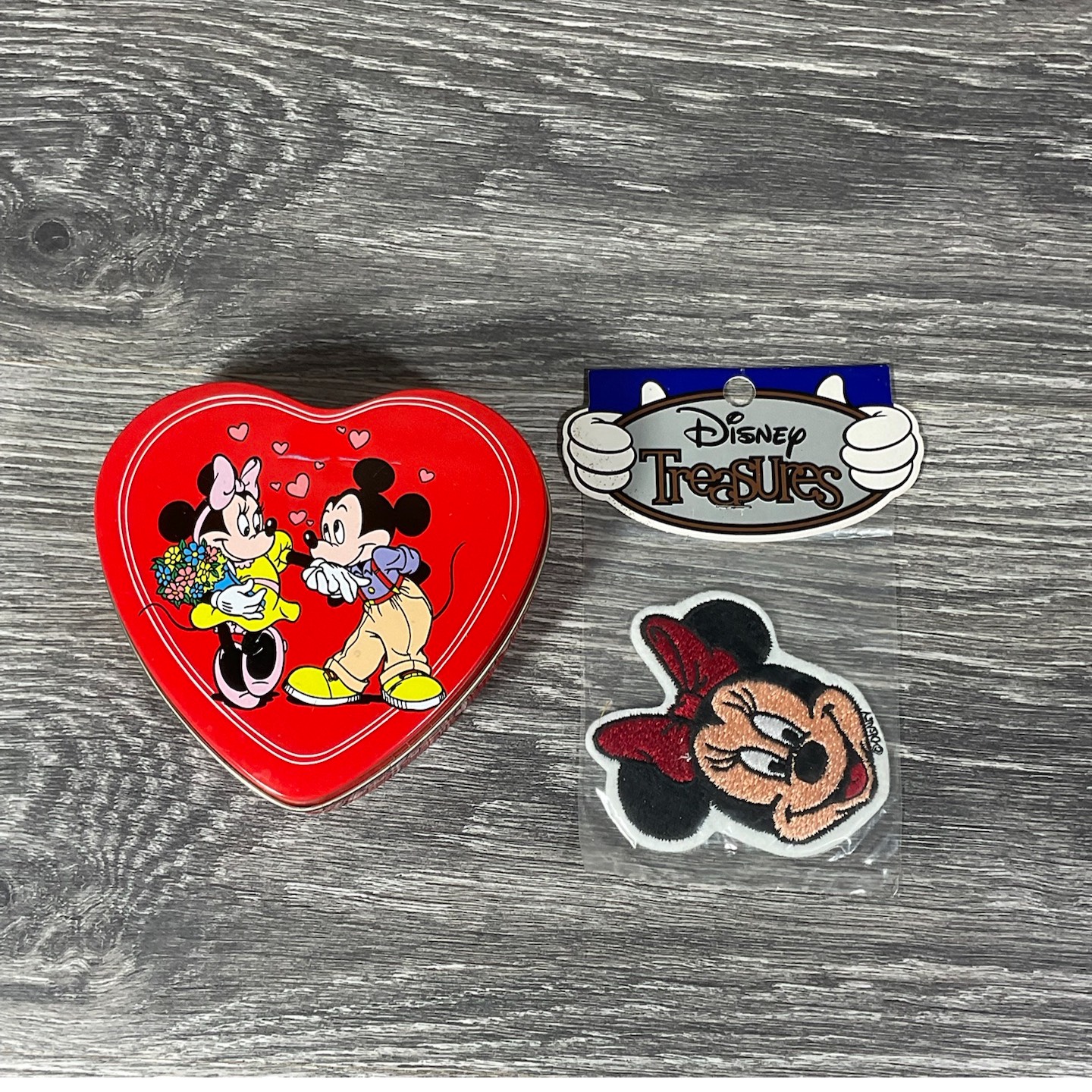 Mickey And Minnie Mouse Tin And Minnie Patch