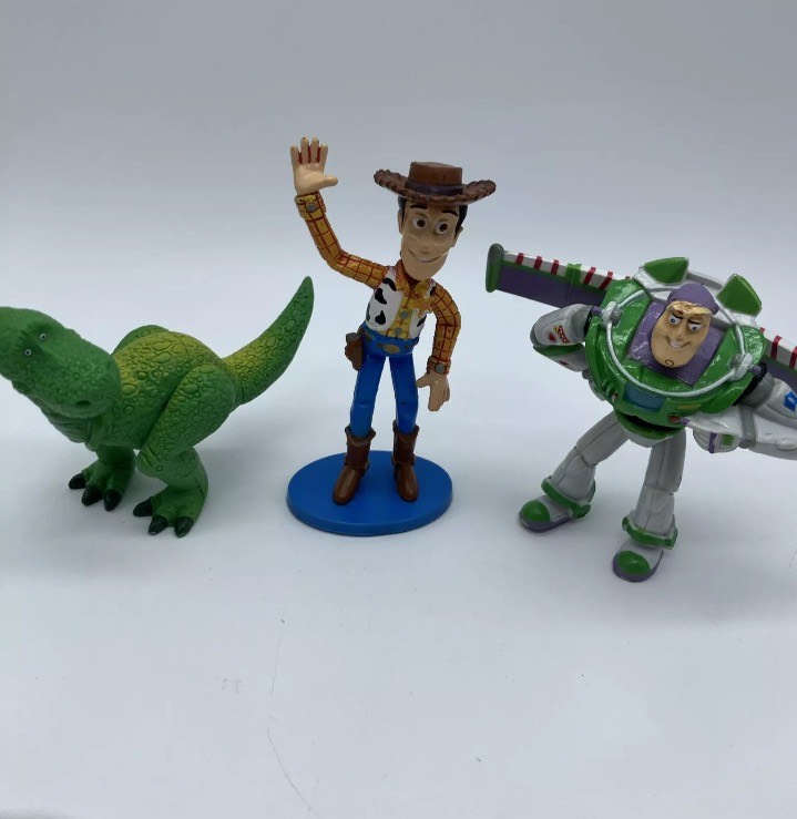 Lot Of 8 Disney Character Figures Mickey & Minnie Mouse Donald Duck ...