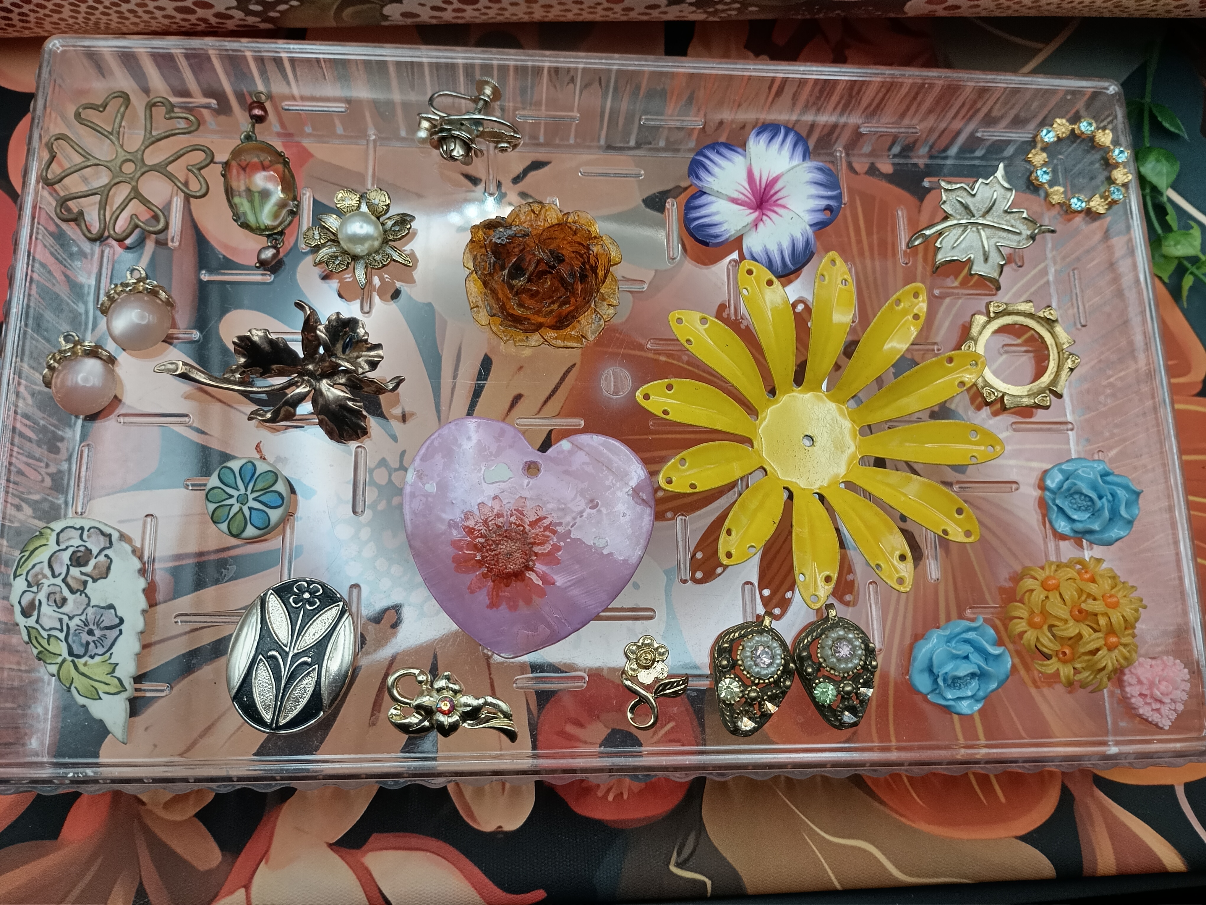 Flower Power Vintage Craft Lot of Jewelry with Celluloid, Rhinestones ...