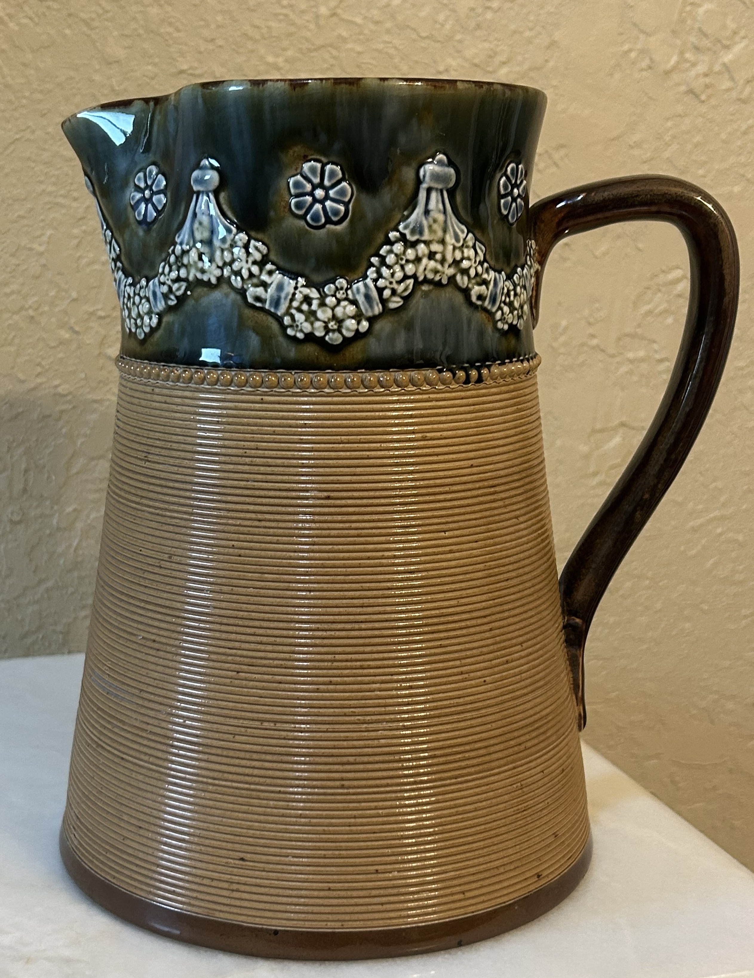 Vintage Doulton Lambeth England Pitcher 1891-1956 Stoneware #9039 ...