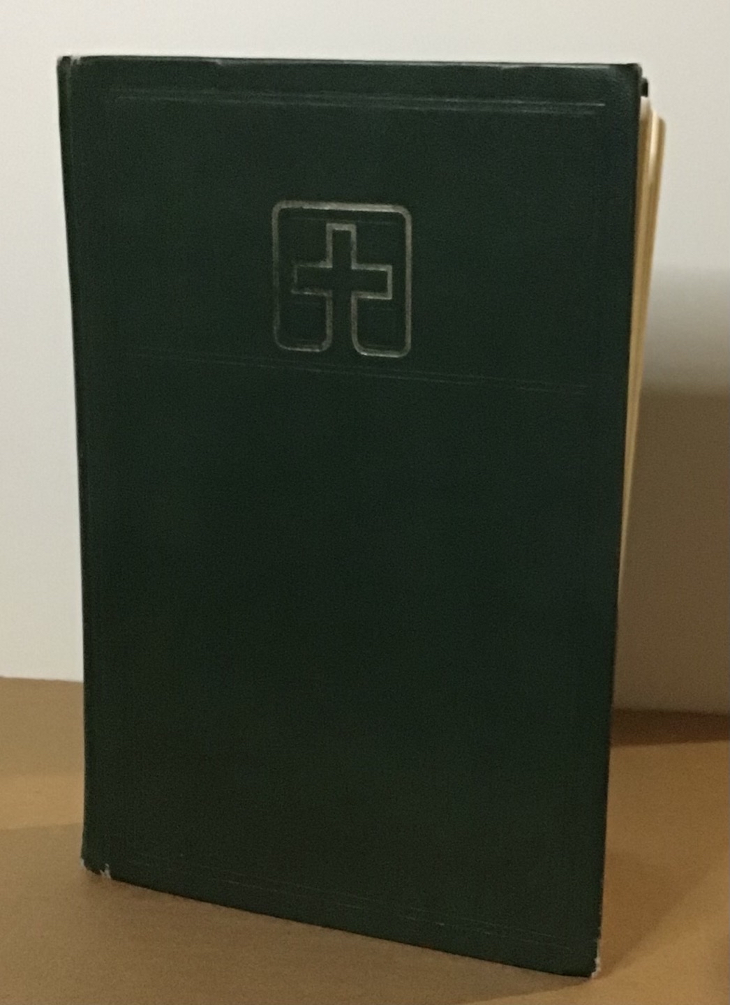 Lutheran Book of Worship/ Hymnal LBW Discontinued