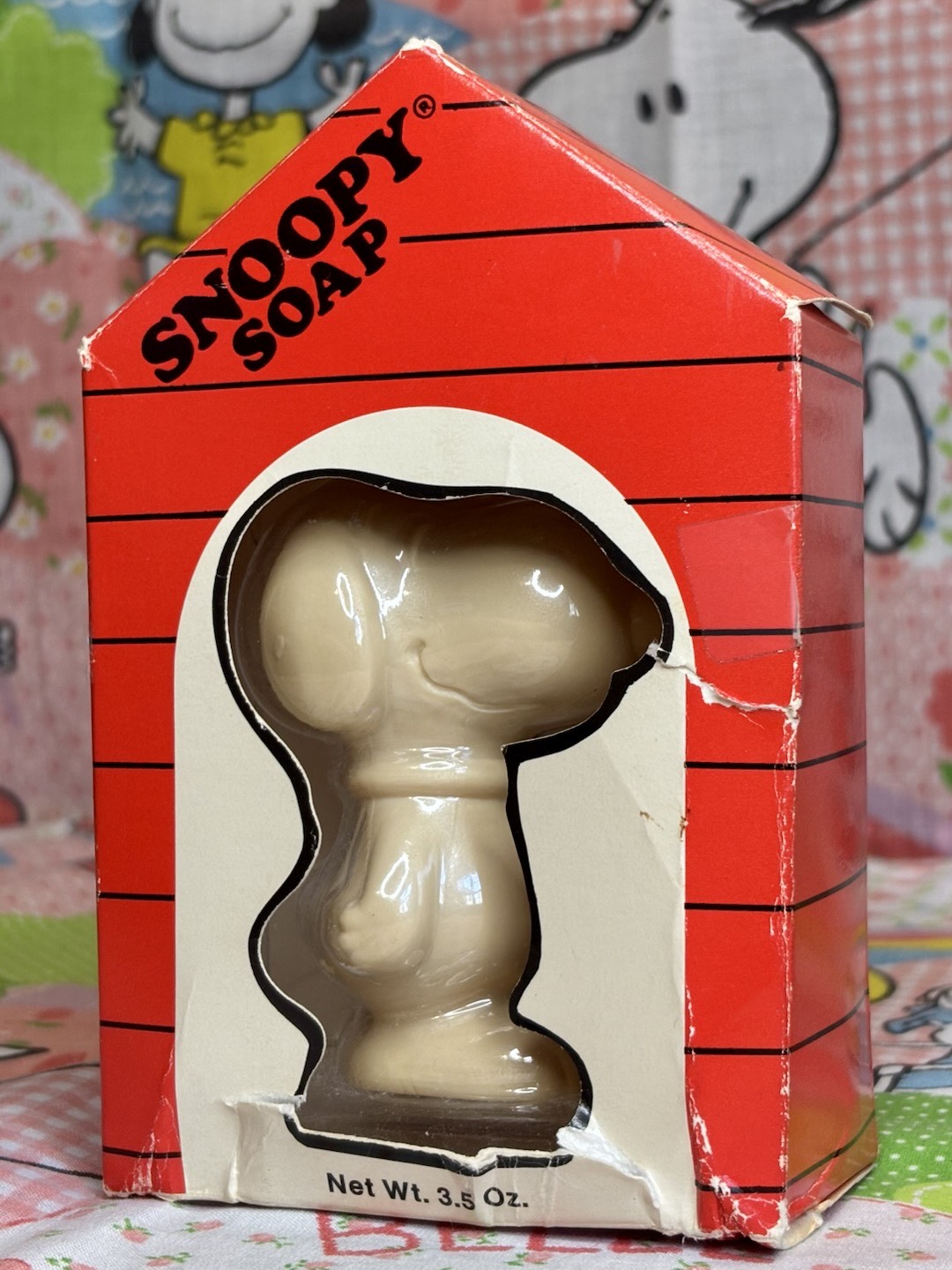 Snoopy Soap In Doghouse Box