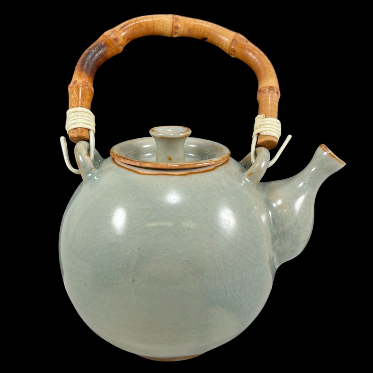 Fine Porcelain Celadon Tea Kettle by Akiko Collcutt, Signed Studio Art ...