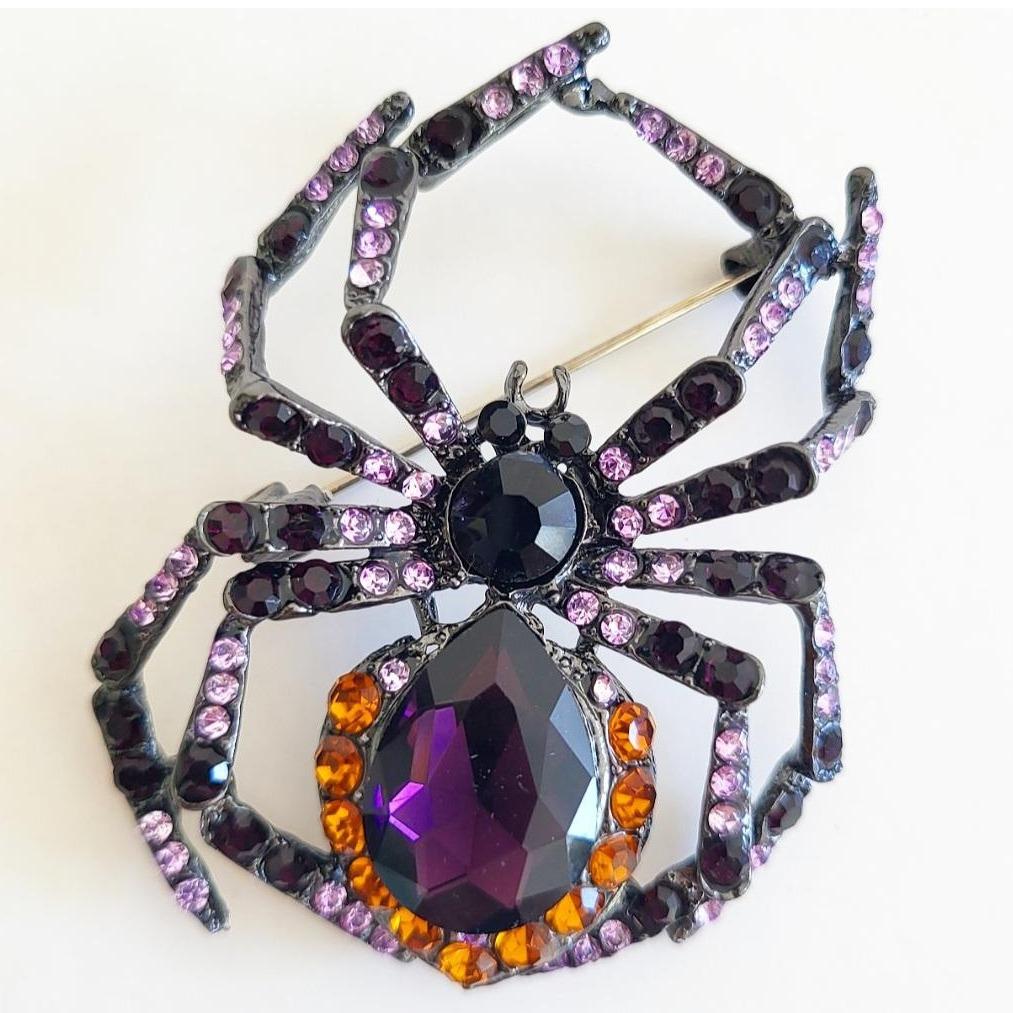 03 Halloween Rhinestone Spider Brooch And Vintage Hankie