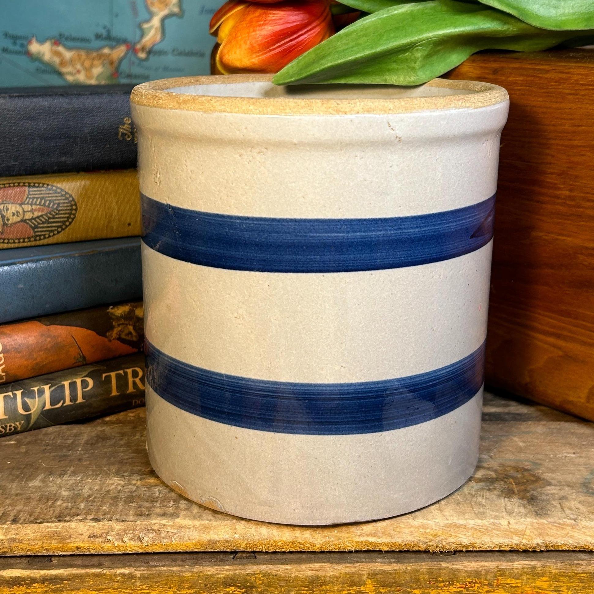 Blue double striped Vintage Crock 6"