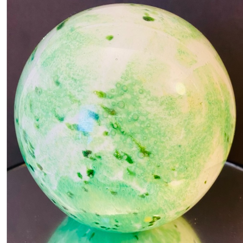 #0021 Magnum Green Art Glass Moss Paperweight 4 Inch