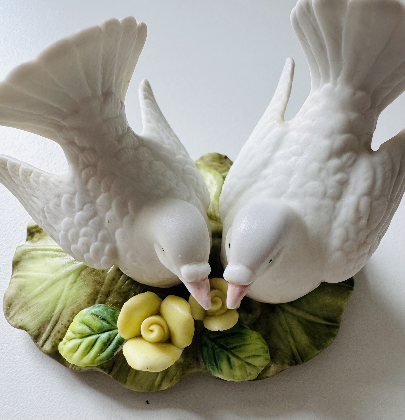 Vintage LEFTON Turtle Dove Miniature Figurine - Handpainted - Signed ...