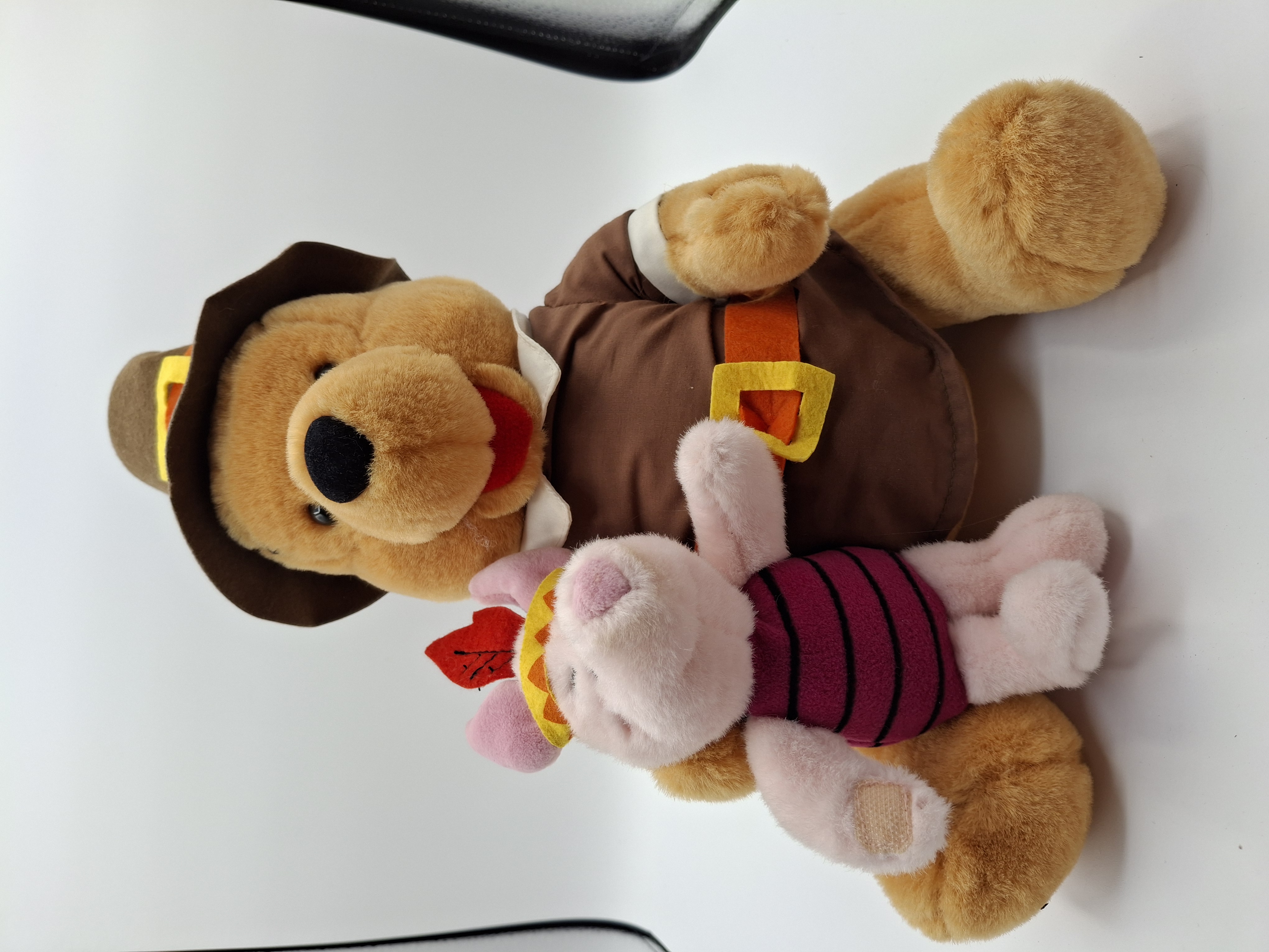 Vintage Disney Winnie the Pooh Pilgrim & Piglet Indian Thanksgiving ...