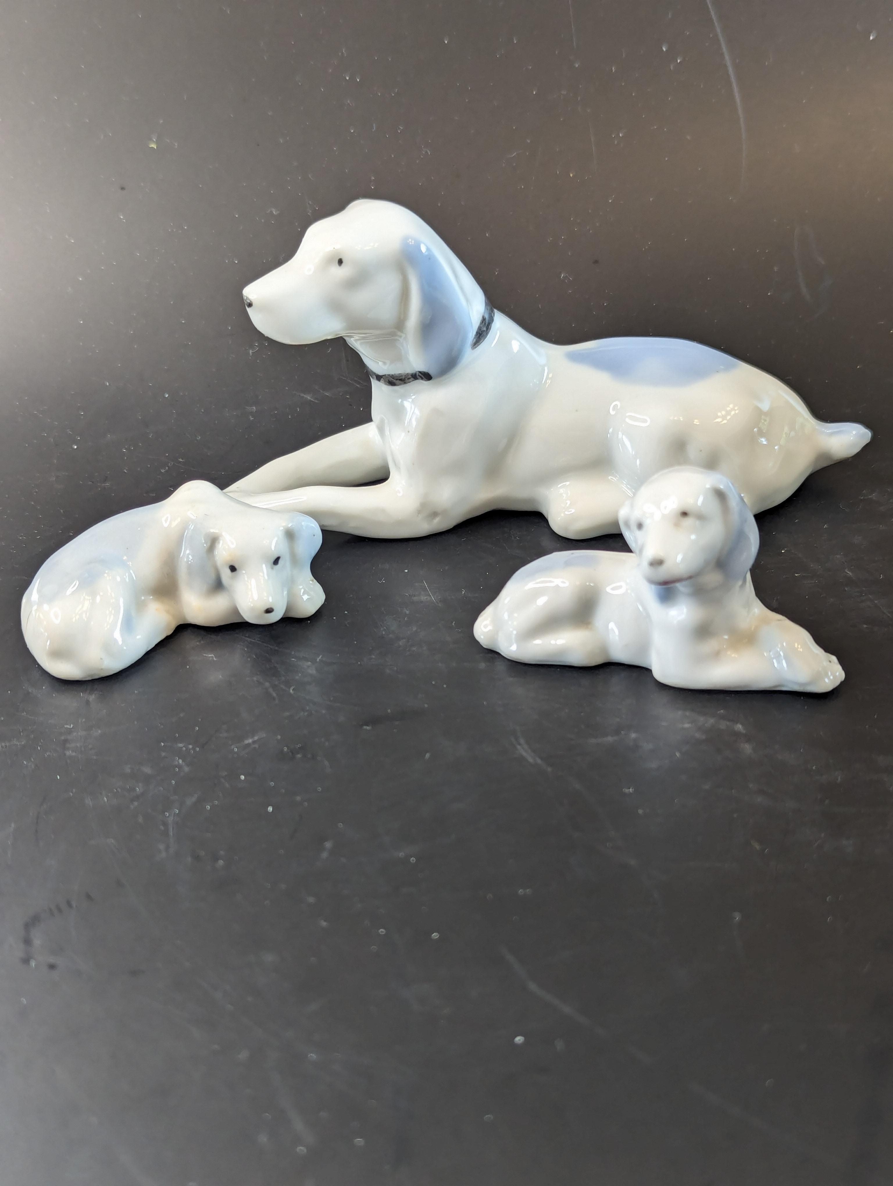 Porcelain Labrador Dog Figurine Set, Family of Three, White/Blue Glaze ...