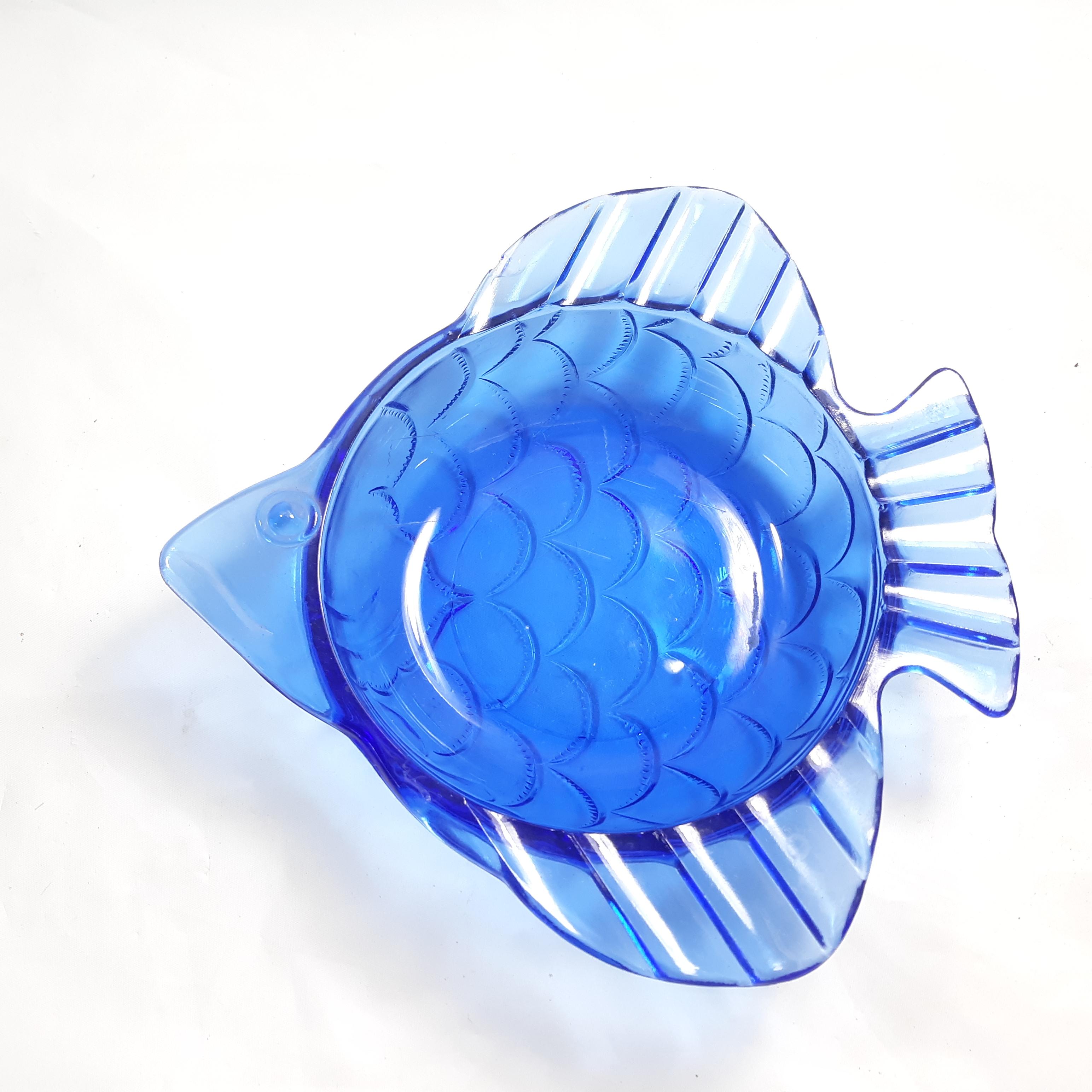 Vintage Cobalt Blue Fish With Fins Bowl Ashtray